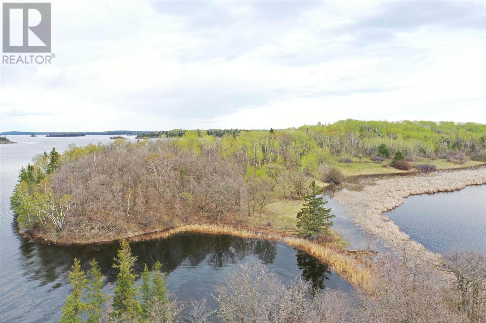 Lot 2 BIG NARROWS ISLAND LAKE OF THE WOODS, Kenora, Ontario P0X1C0 For ...