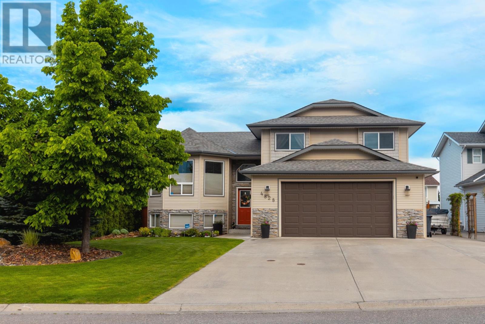 4828 STROM PLACE, Prince George, British Columbia V2M7E4 For Sale ...