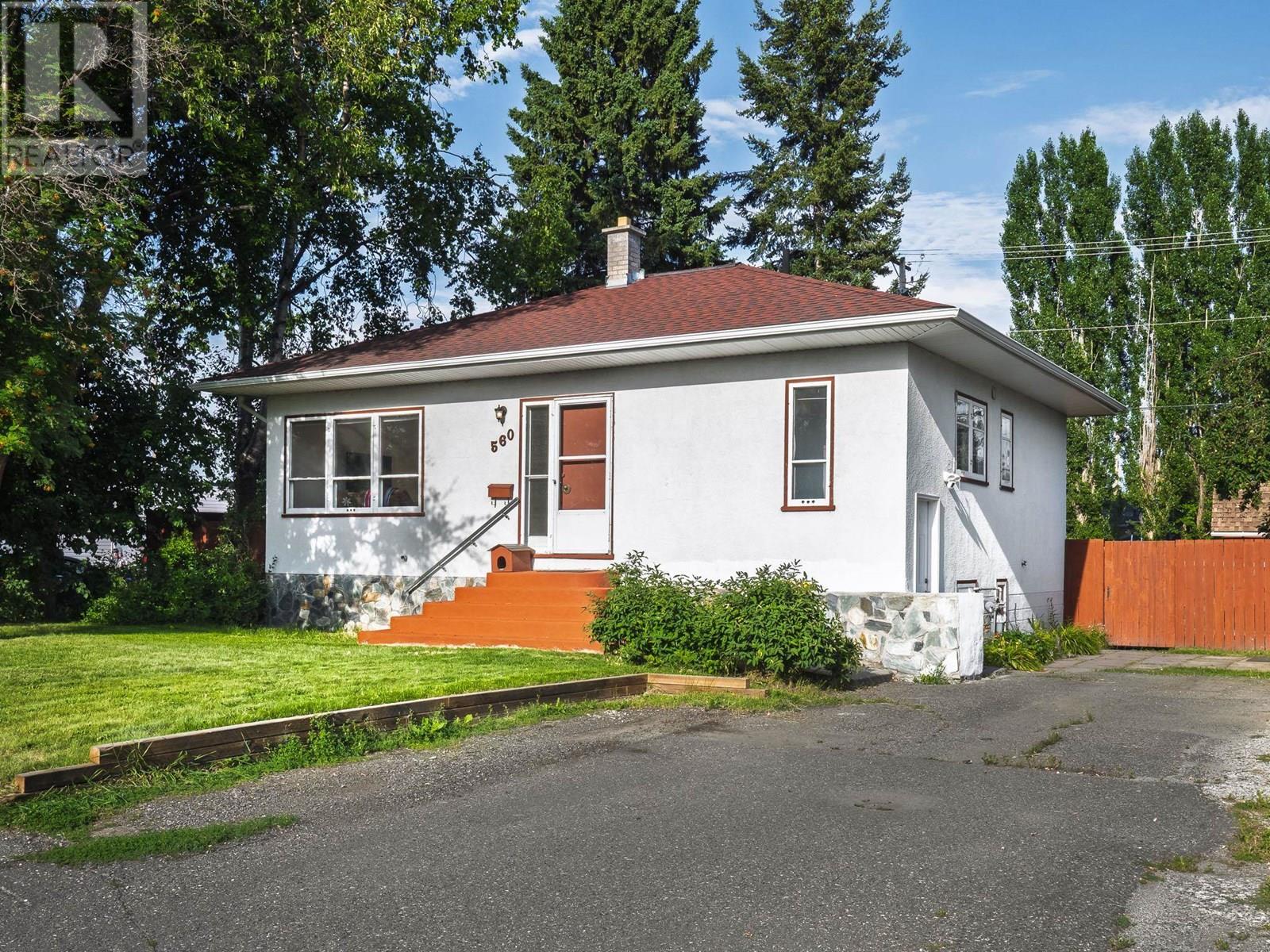 560 WATROUS STREET, Prince George, British Columbia V2M2B9 For Sale ...