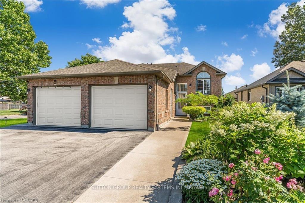 11 Jefferson Court W, Welland, Ontario L3C7G5 Sold History | HouseSigma