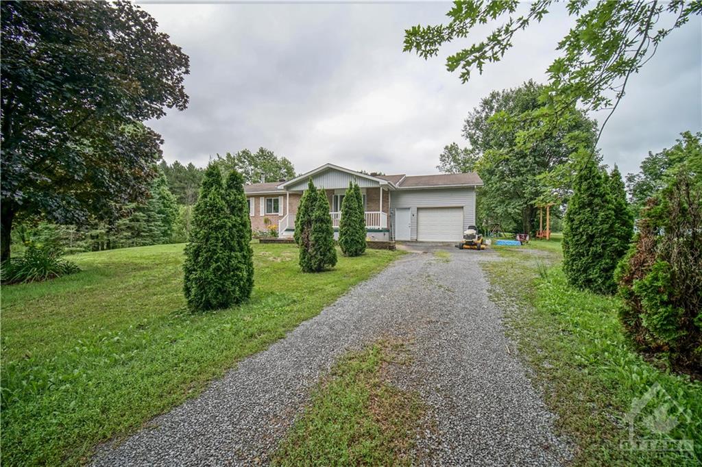 717 CLARENCE-CAMBRIDGE Road, Bourget, Ontario K0A1E0 Sold History ...