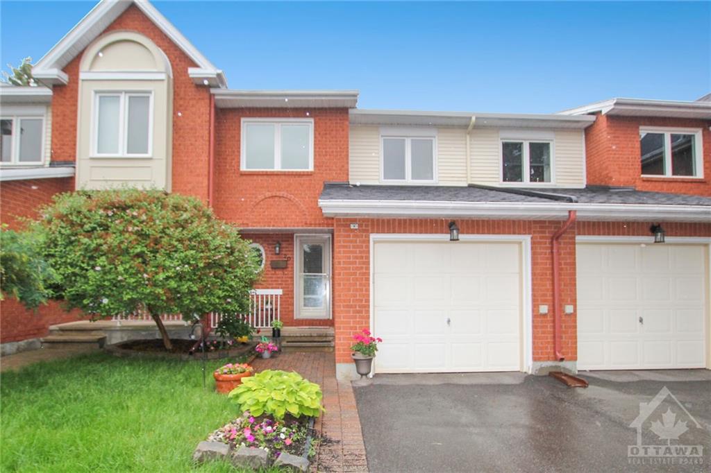 10 - 2D MAPLE RIDGE Crescent, Nepean, Ontario K2J3K8 Sold History ...